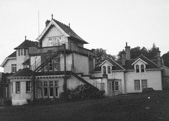 Rhu, Torwoodhill Road, 1-4 Lagarie House | Canmore